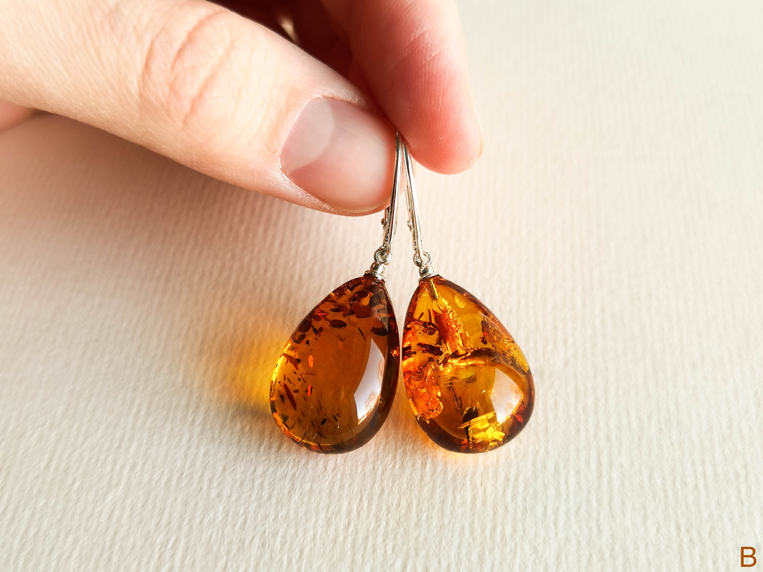 Dark cognac color natural amber drops earrings medium size | Etsy