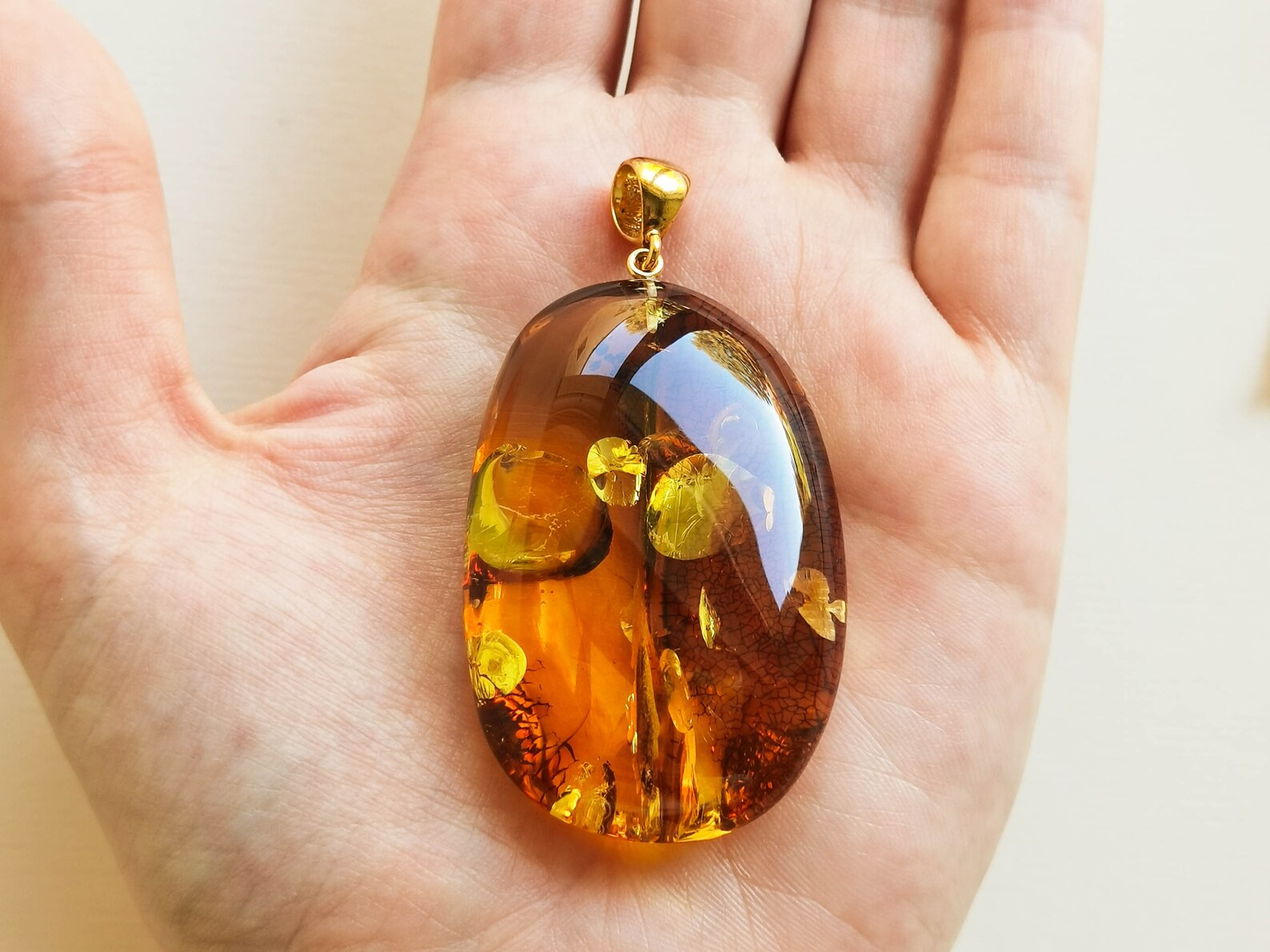 Bright natural amber pendant/ large amber pendant/ clear amber | Etsy