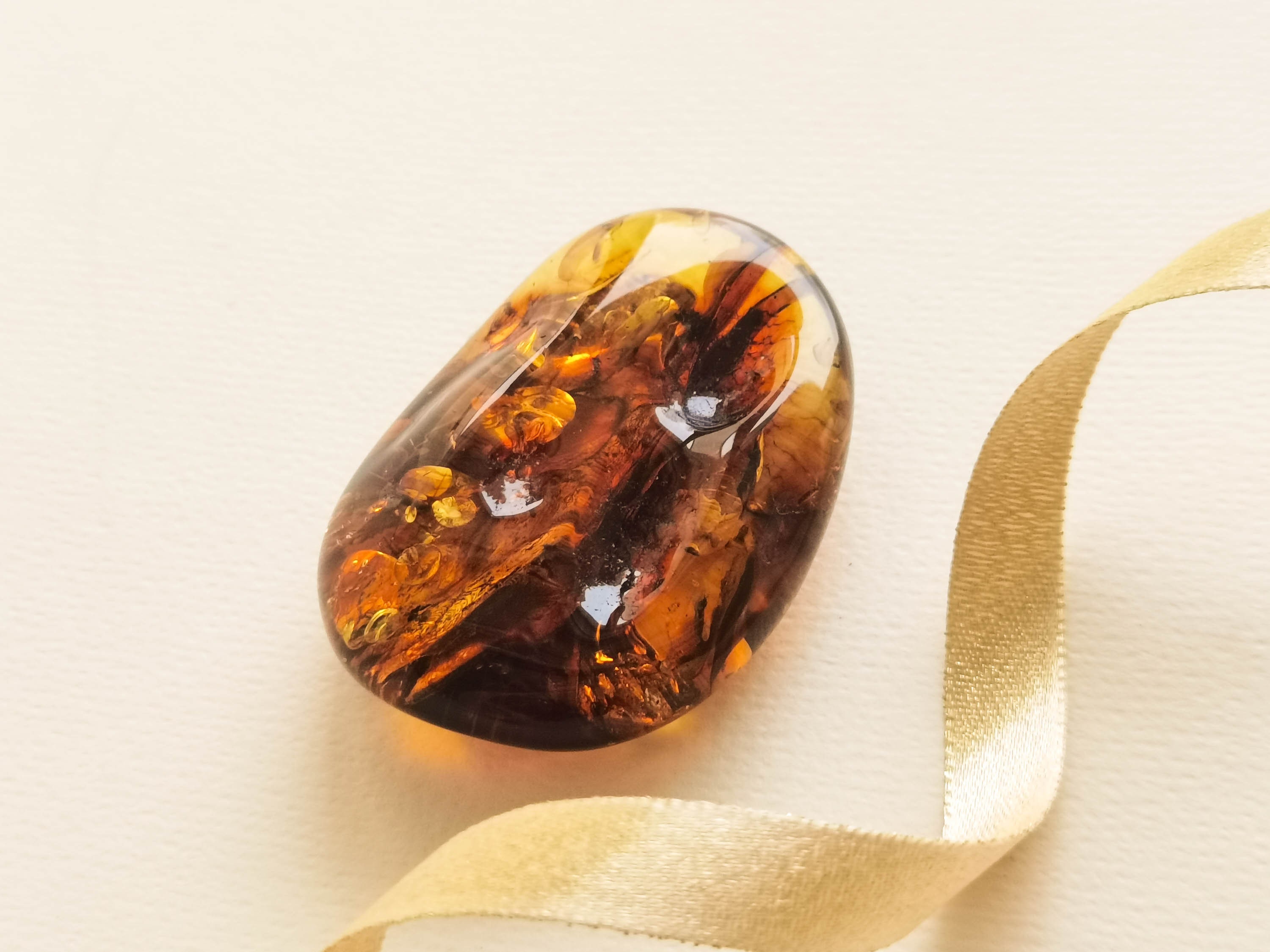 Thick Shiny Cognac Color Amber Memorabilia Stone, Wow Spiritual ...