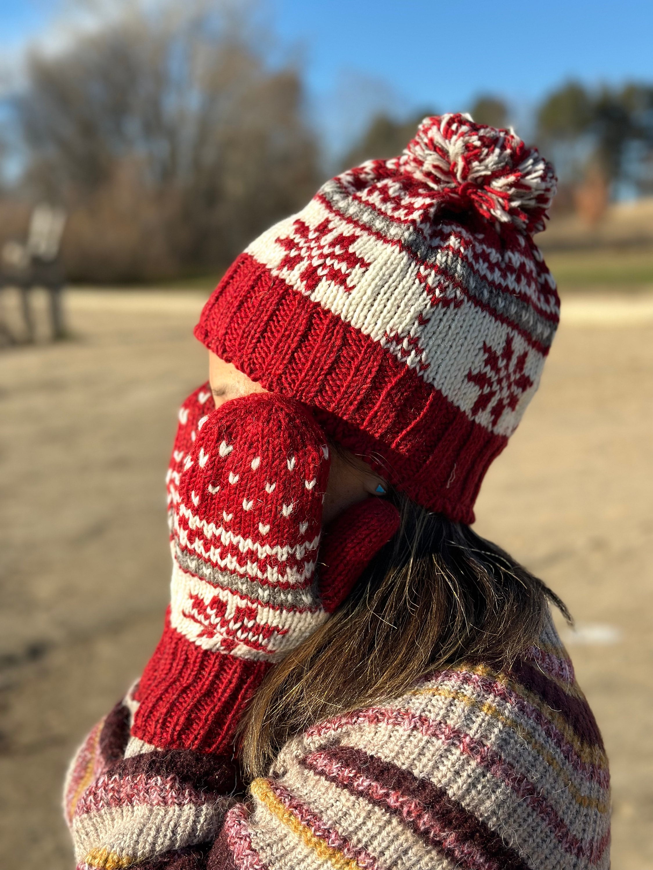 Himalayan Sherpa Wool Hand Knitted Mitten, Fleece Lining, Warm Wool ...