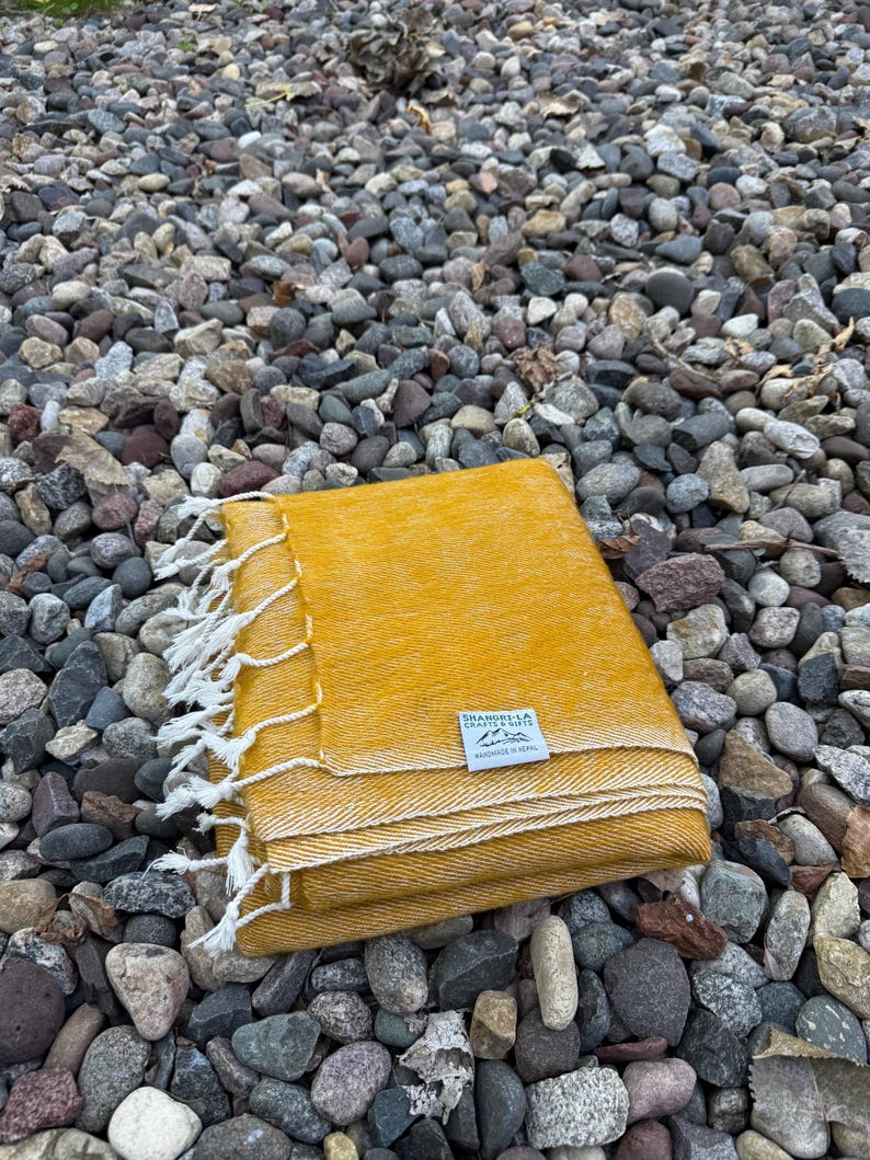 Handmade Himalayan Yak Wool Shawl Scarf: Soft Meditation Wrap (75"x31 ...