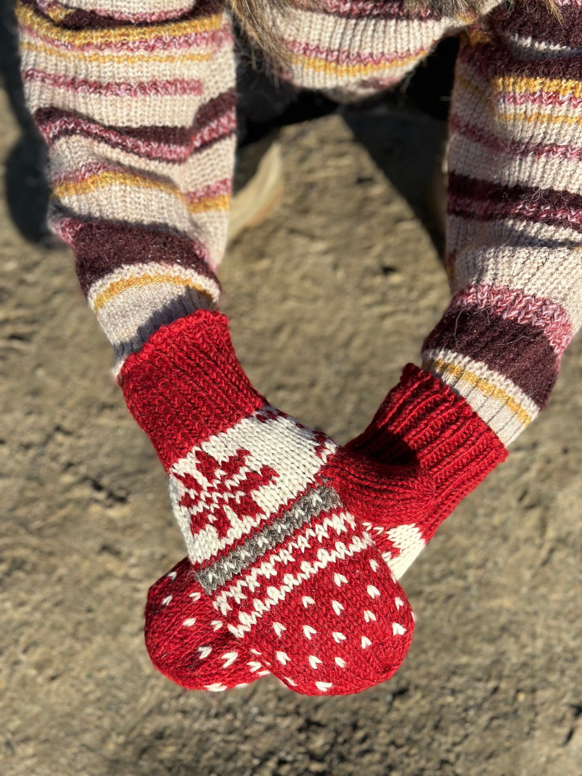 Himalayan Sherpa Wool Hand Knitted Mitten, Fleece Lining, Warm Wool ...