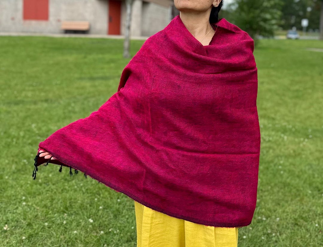 Handmade Himalayan Yak Wool Shawl: Soft Meditation Wrap (82”X39”) - Etsy
