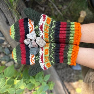 Hand Knitted Sherpa Wool Mittens: Fleece Lined, Made in Nepal - Etsy