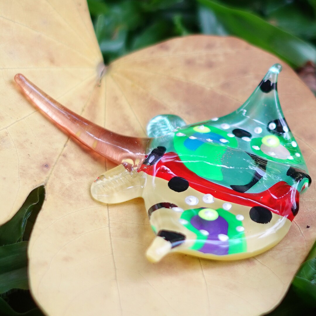 Manta Ray Miniature Figurines Animals Hand Painted Colorful Blown Glass ...