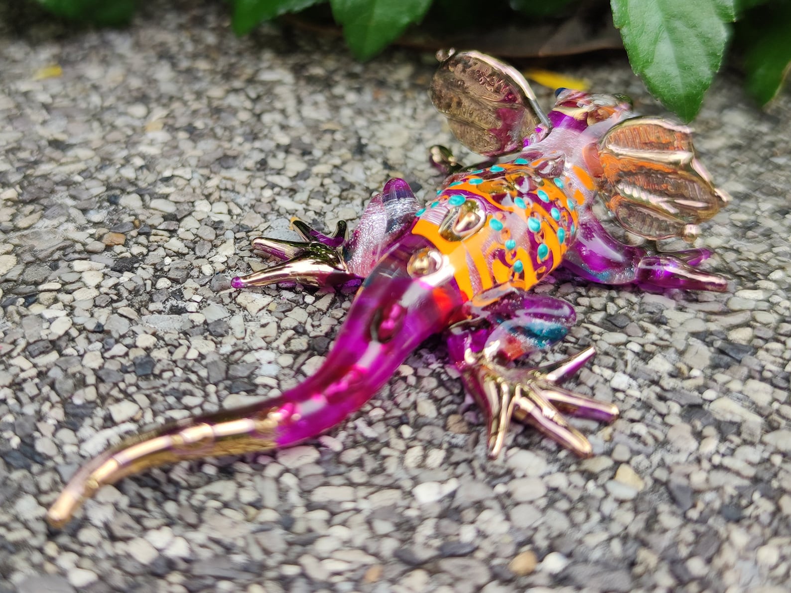 Iguana Figurines Hand Painted Purple Blown Glass Art Gold Trim Animals ...
