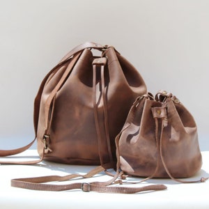 LEATHER BUCKET BAG Waxed Brownsize Large Leather Shoulder - Etsy