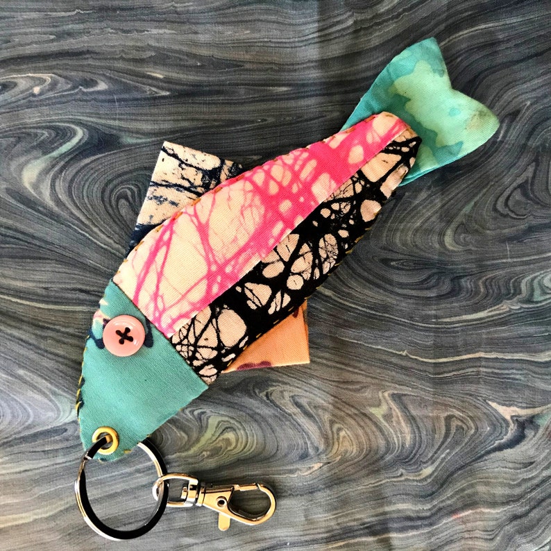 Patchwork Fish Keychains School 3 - Etsy