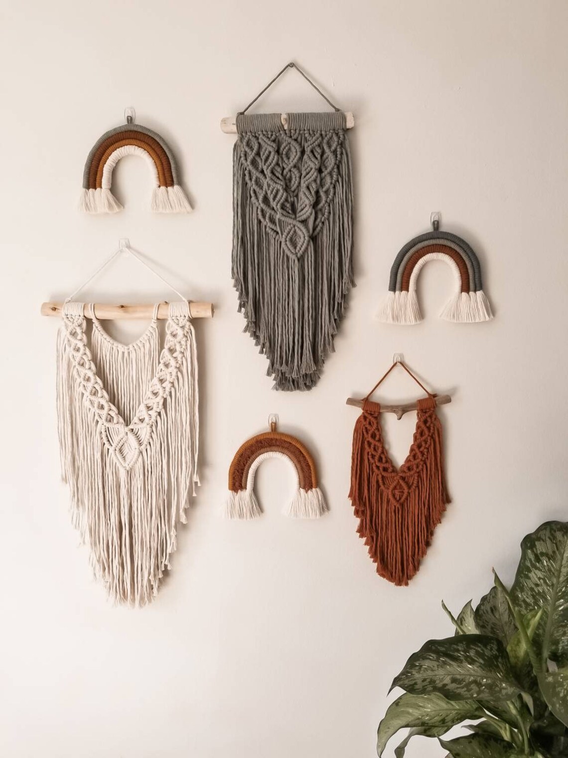 Rainbow Wall Hanging/ Rainbow Macrame / Rainbow Baby / Boho - Etsy