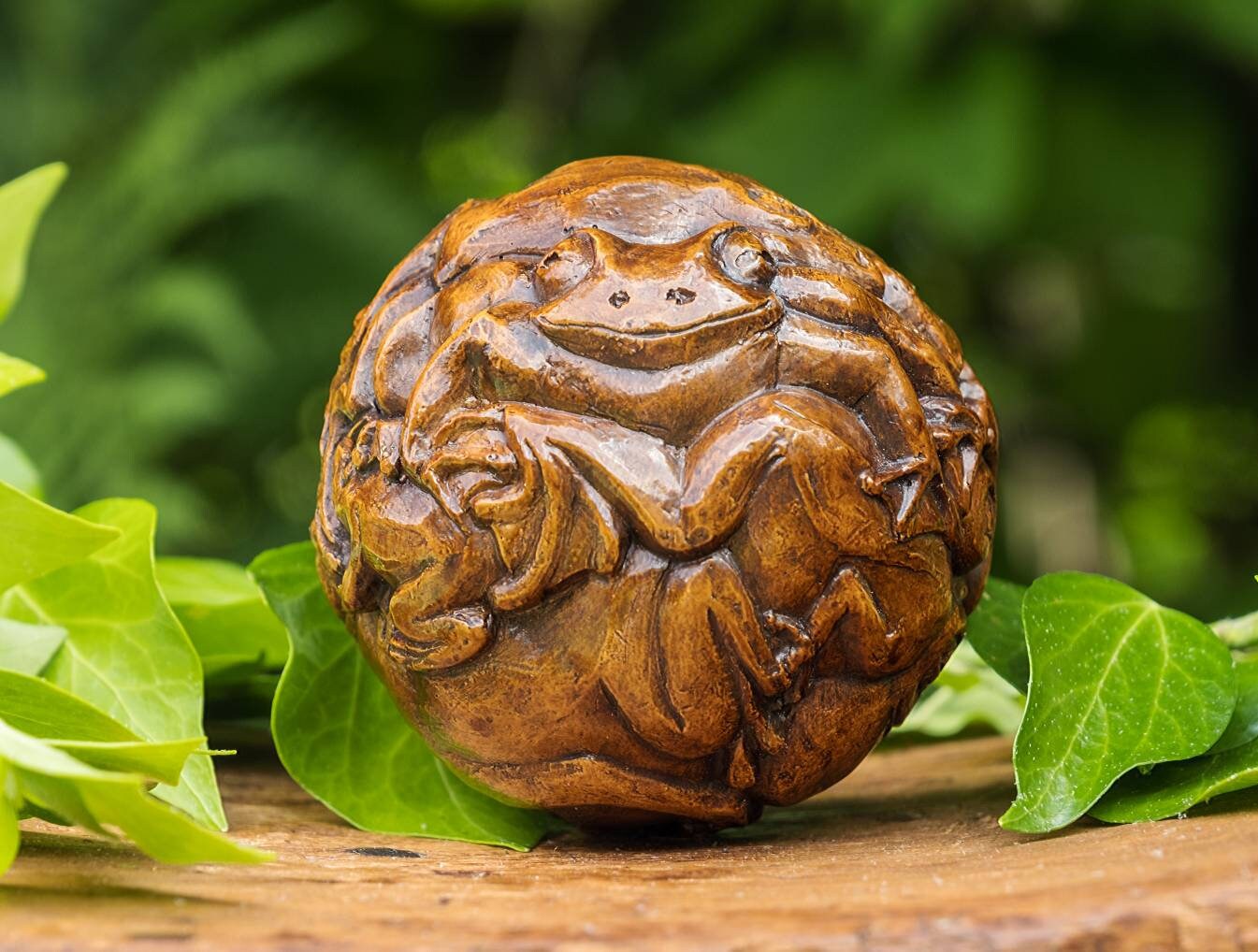 Frog Meditation Orb. Focus Natural Art. Mindfulness. Spirit - Etsy UK