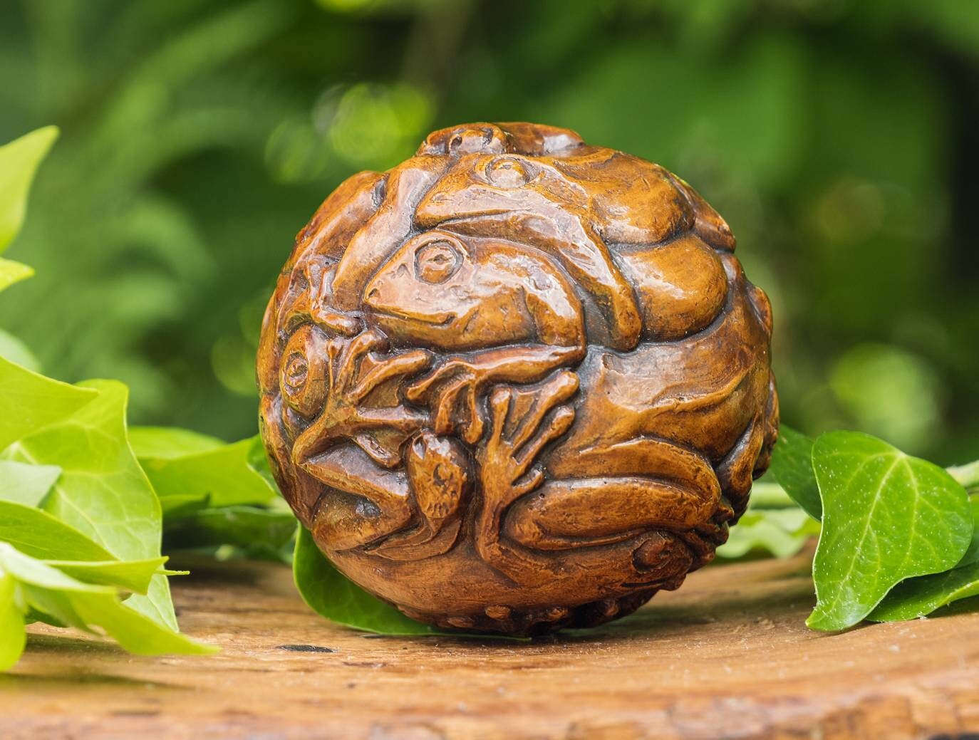 Frog Meditation Orb. Focus Natural Art. Mindfulness. Spirit - Etsy UK