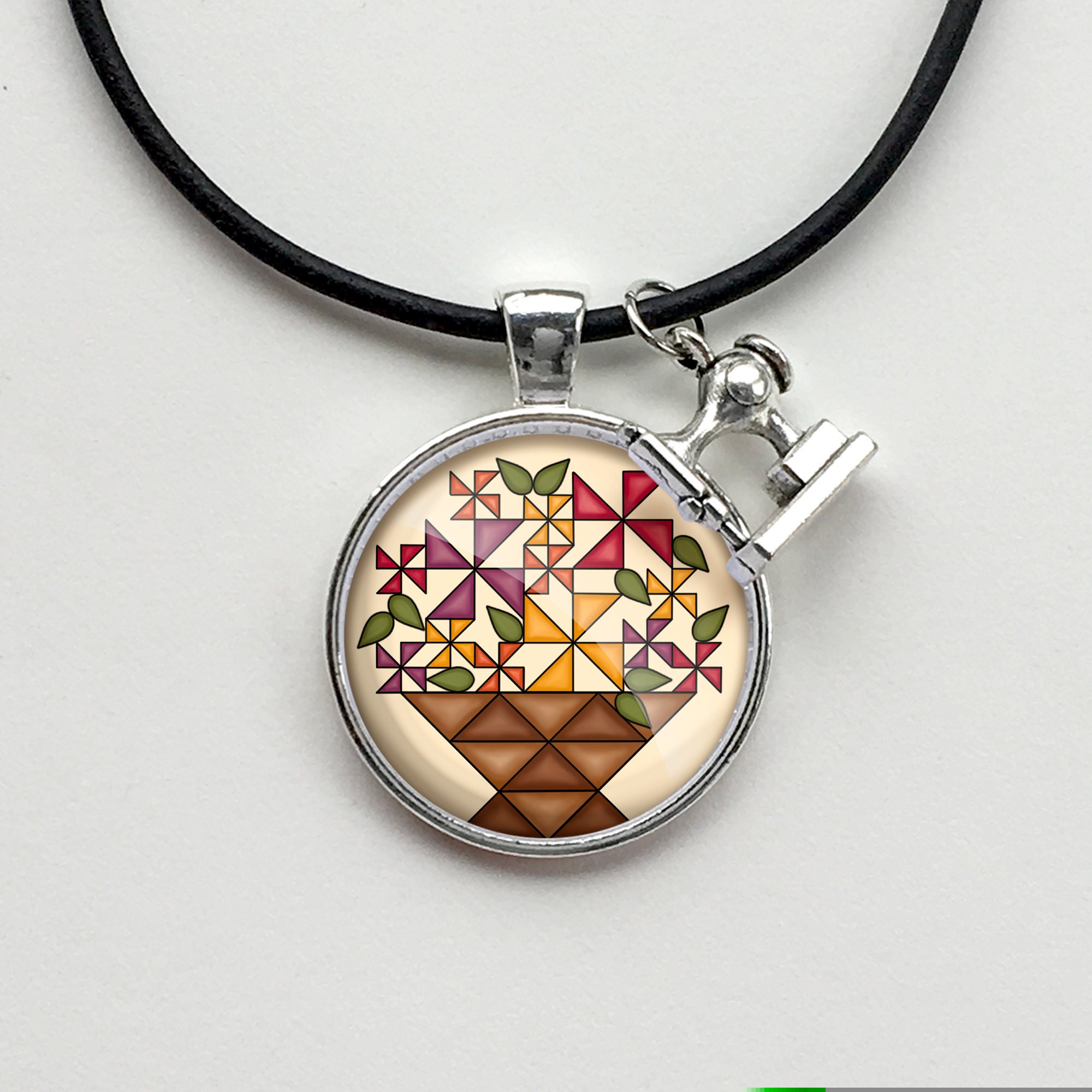 Circular Flower Basket Quilt Block Necklace | Etsy