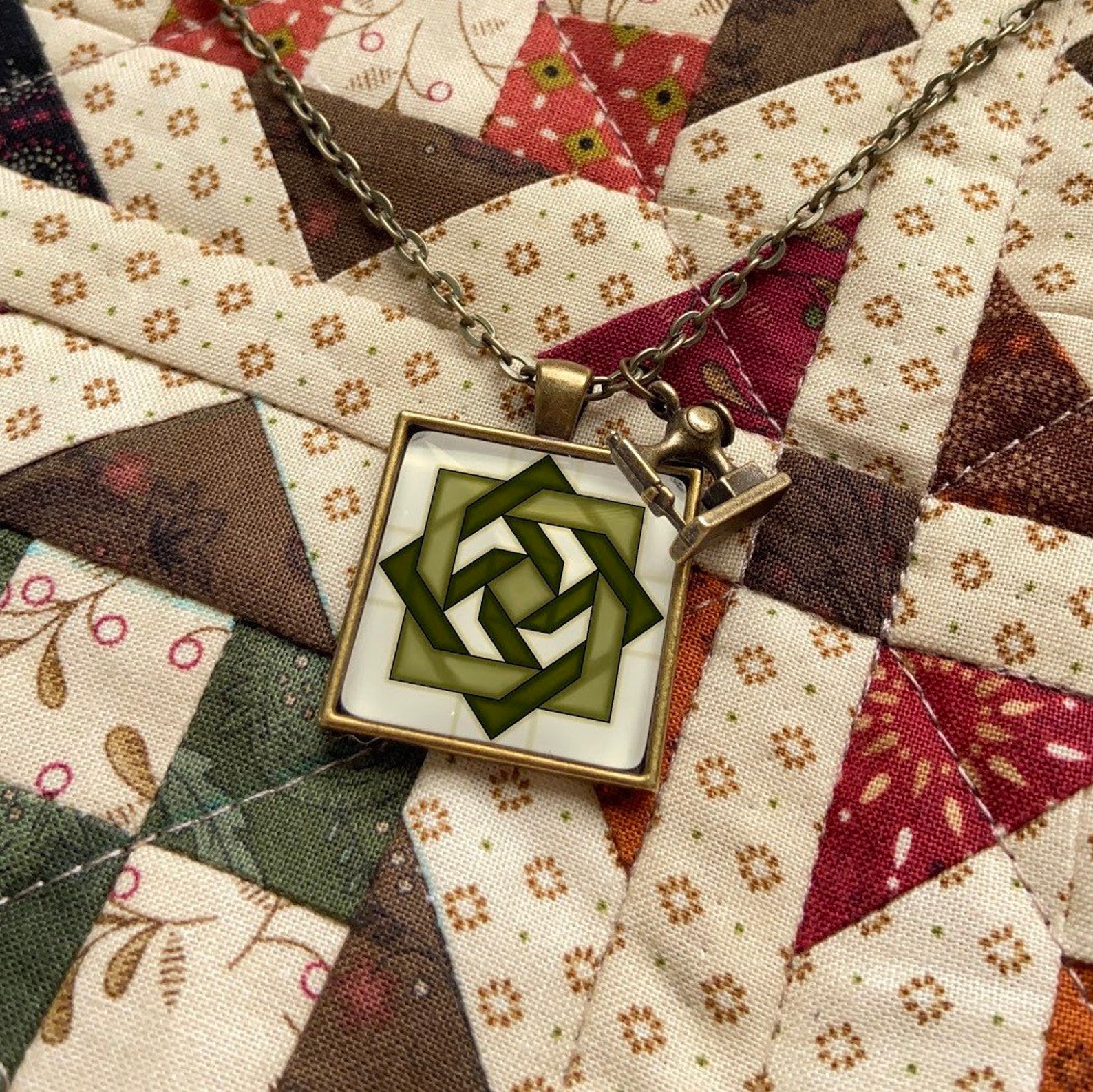 Square Slip Knot Quilt Block Necklace - Etsy