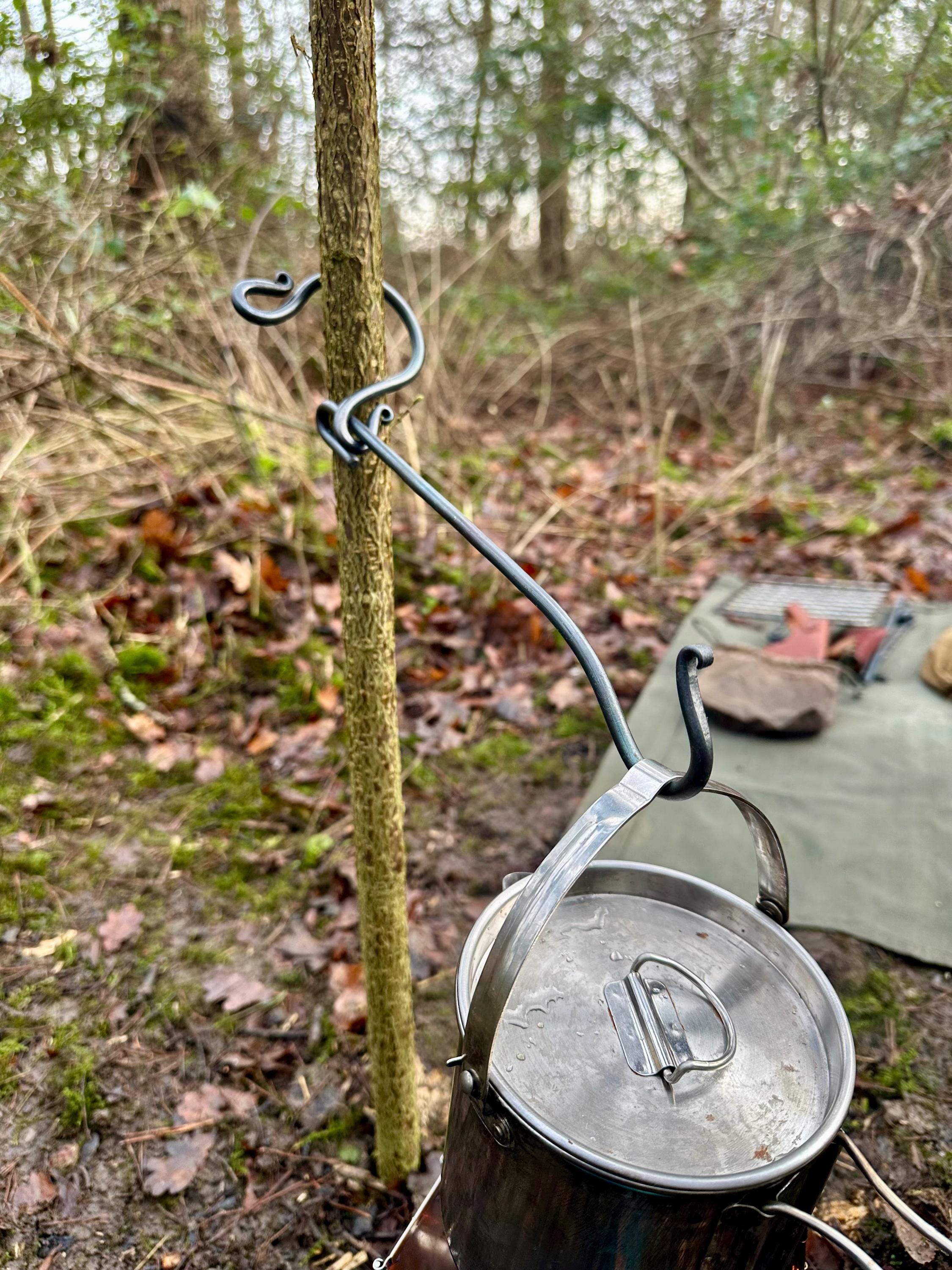 Pocket Fire Anchor. Bushcraft. Camping. Outdoor Cooking. Rucksack ...