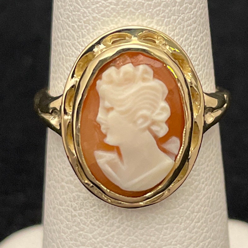 Cameo Ring - Etsy