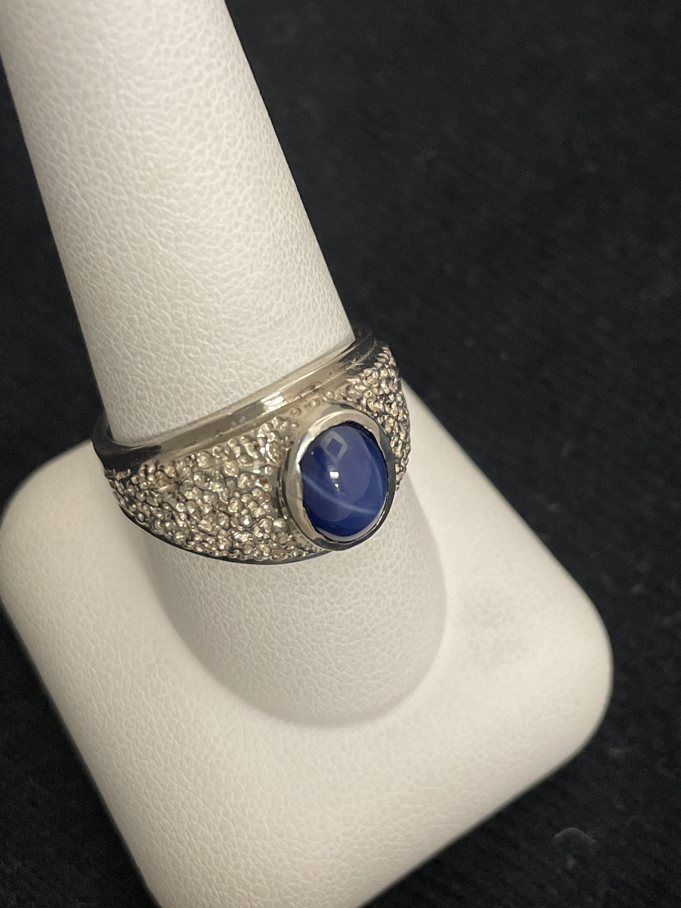 Men’s Linde Type Star Sapphire Ring. - Etsy