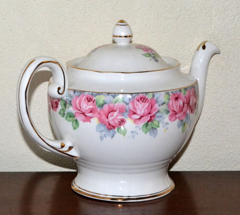 Rose of Sharon Fine Bone China Teapot by Royal Standard. Exceptional ...