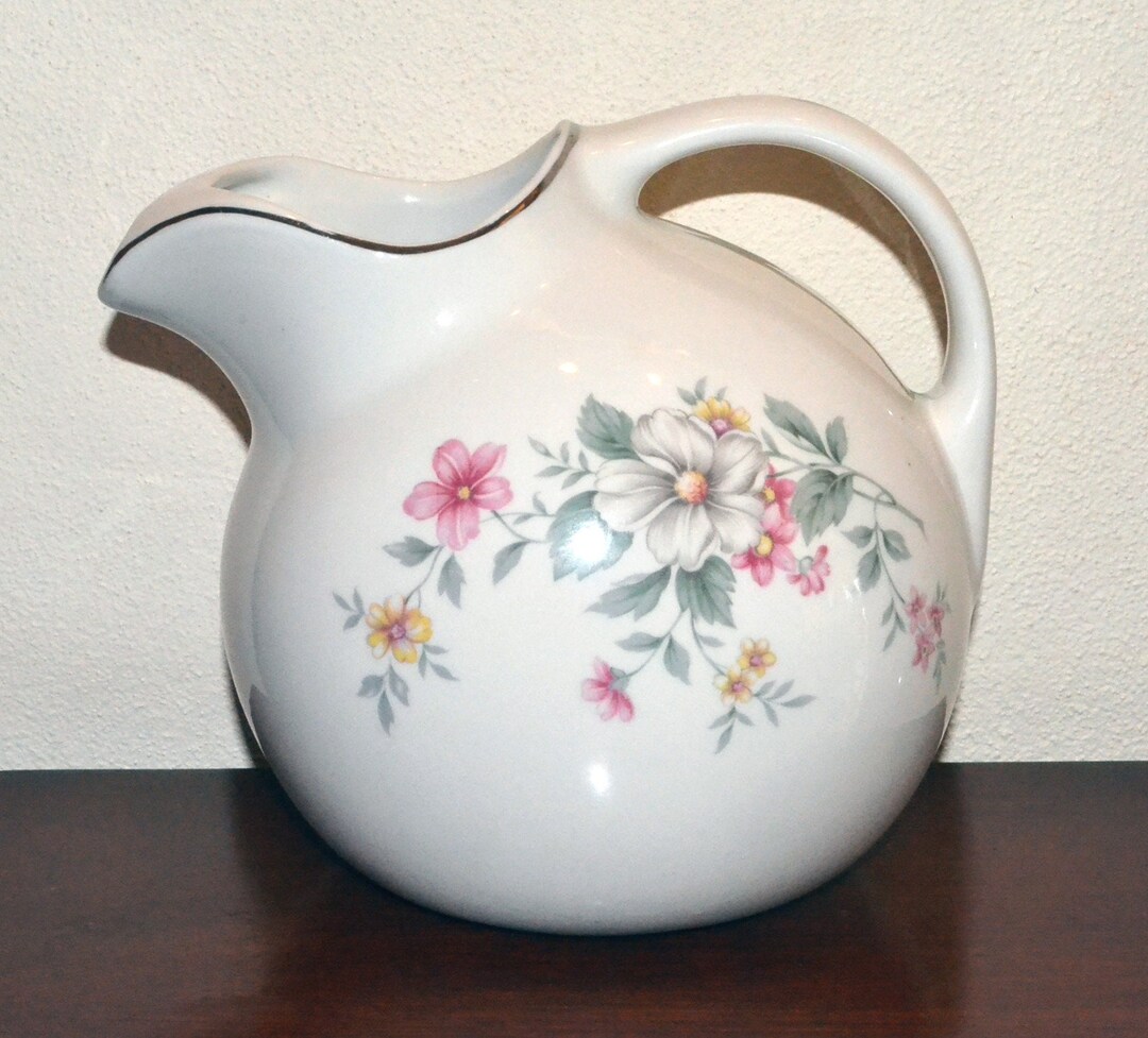 Hall Pitcher Springtime Pattern 64 Oz. From the 1940's, Vintage - Etsy