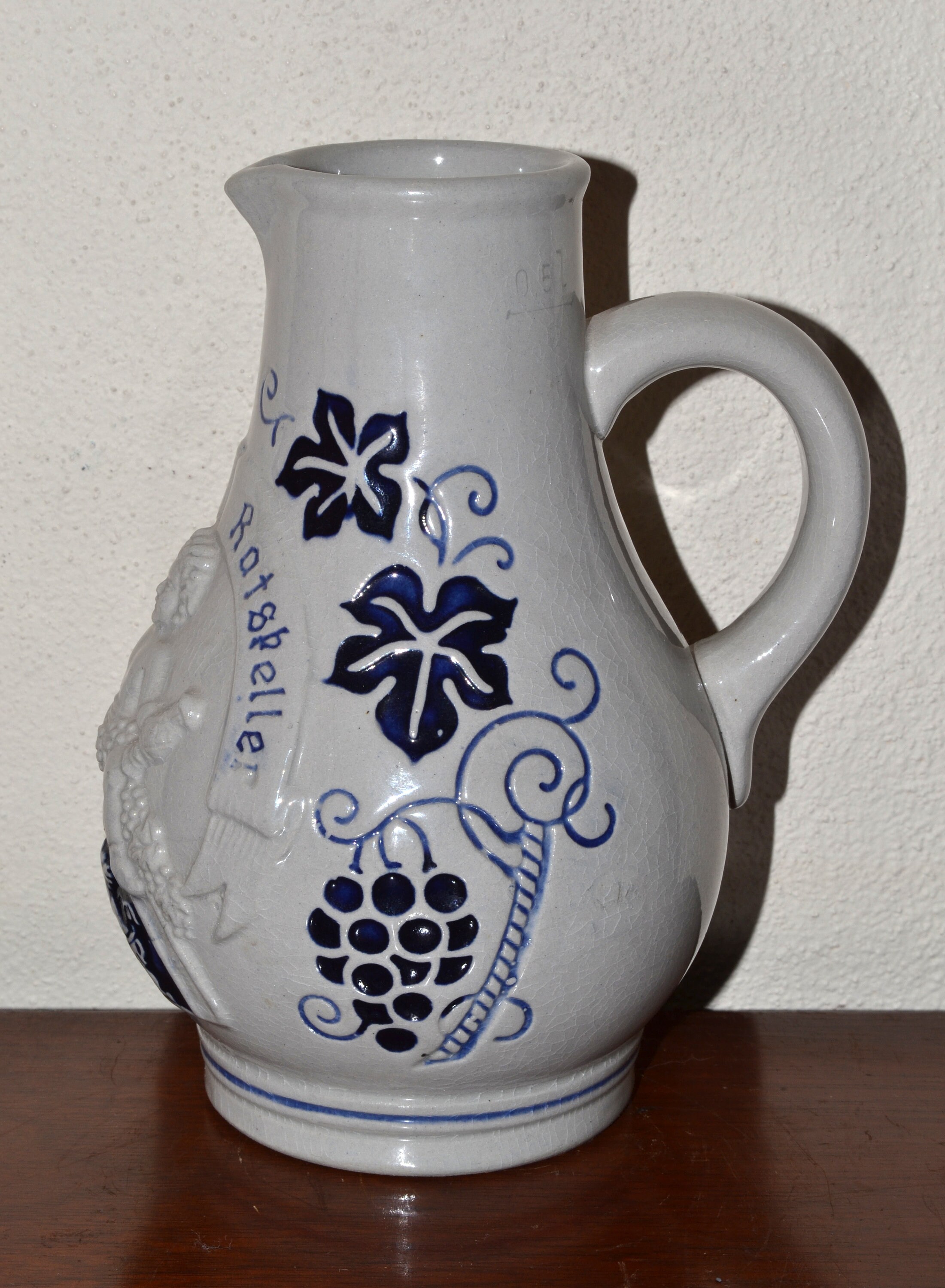 Bremer Ratskeller .5L Schoppen Vintage Stoneware Wine Carafe, Decanter ...