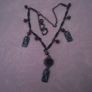 Black Gargoyles Necklace Black Filigree Chain Faceted Deep Red Purple ...