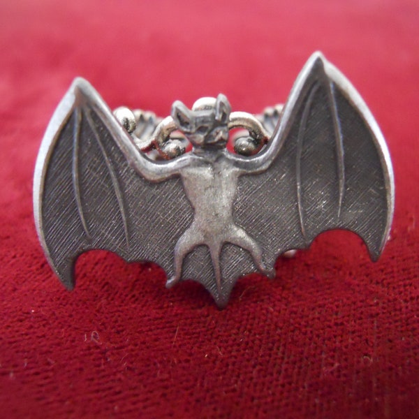 Bat Ring - Etsy