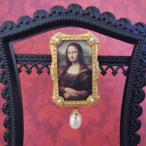Mona Lisa Brooch - Etsy