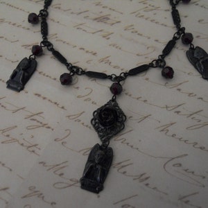 Black Gargoyles Necklace Black Filigree Chain Faceted Deep Red Purple ...