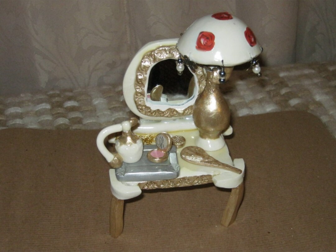 Cream and Gold Vanity Table With Mirror, Lamp, and Accessories - Etsy