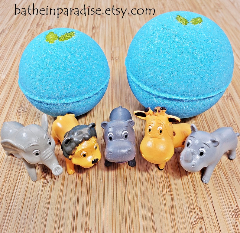 Safari Animal Toy Bath Bomb | Lime Scented Kids Bath Fizzer - Etsy