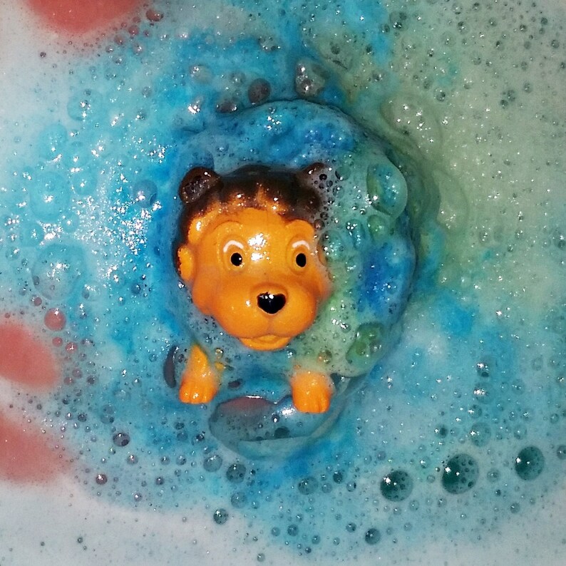 Safari Animal Toy Bath Bomb | Lime Scented Kids Bath Fizzer - Etsy