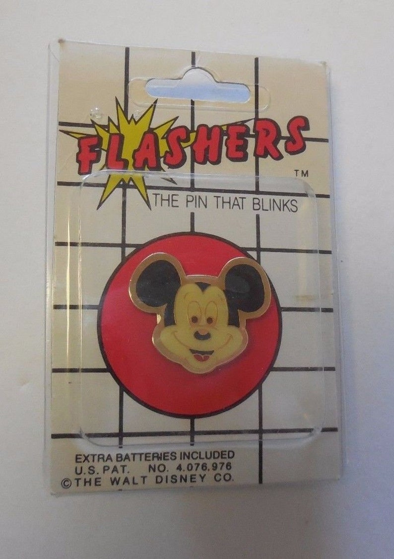 Flashers Mickey Mouse Light up Pin 1989 Original Package - Etsy