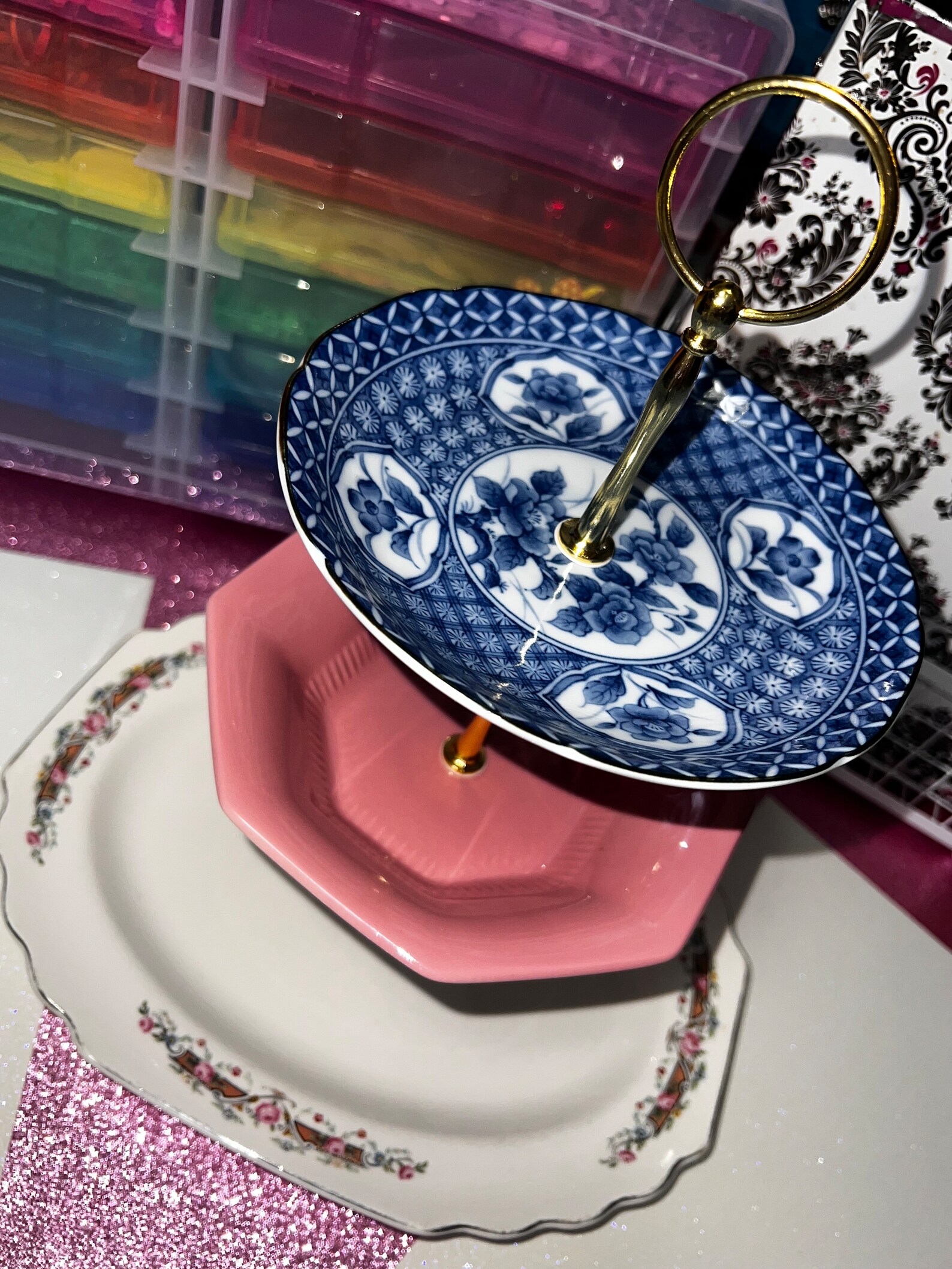 The elisabeth an 3 Tiered Vintage Plate Stand - Etsy