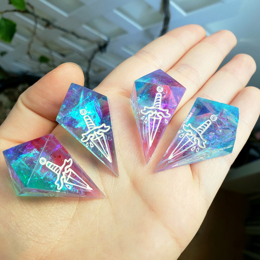 Prismatic Shard (four Crystal D4) Dice Set for Dungeons and Dragons ...