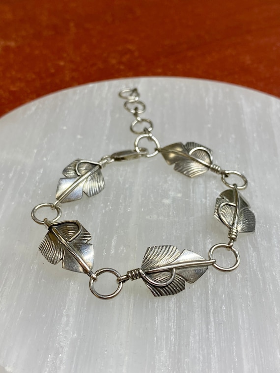 Vintage Leaf Sterling Silver Bracelet - Gem