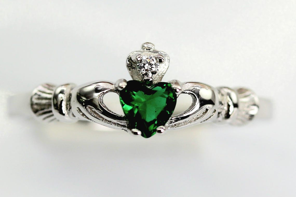 Emerald Heart Claddagh Ring: Sterling Silver Irish Love Ring - Etsy