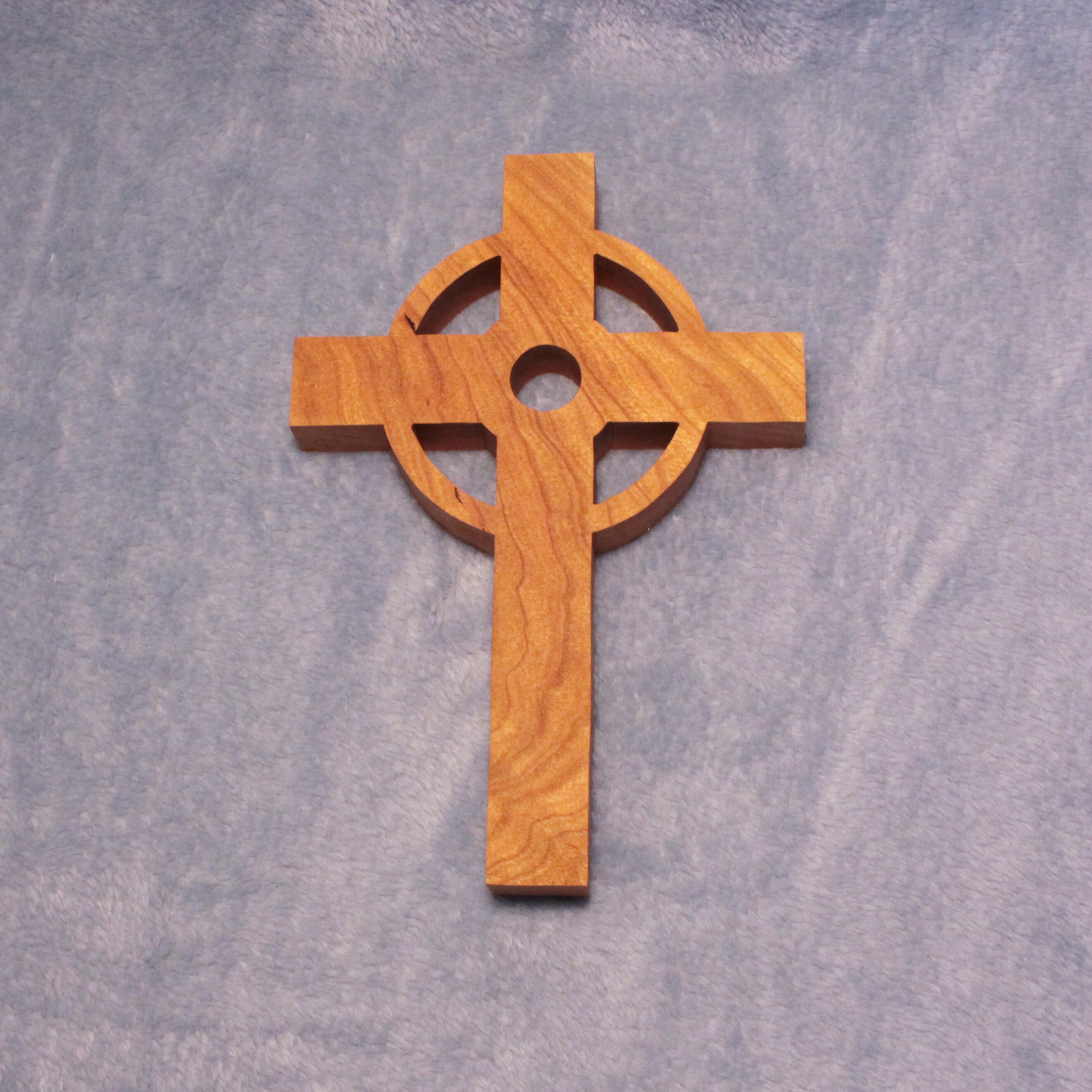 Cross Celtic Cherry - Etsy
