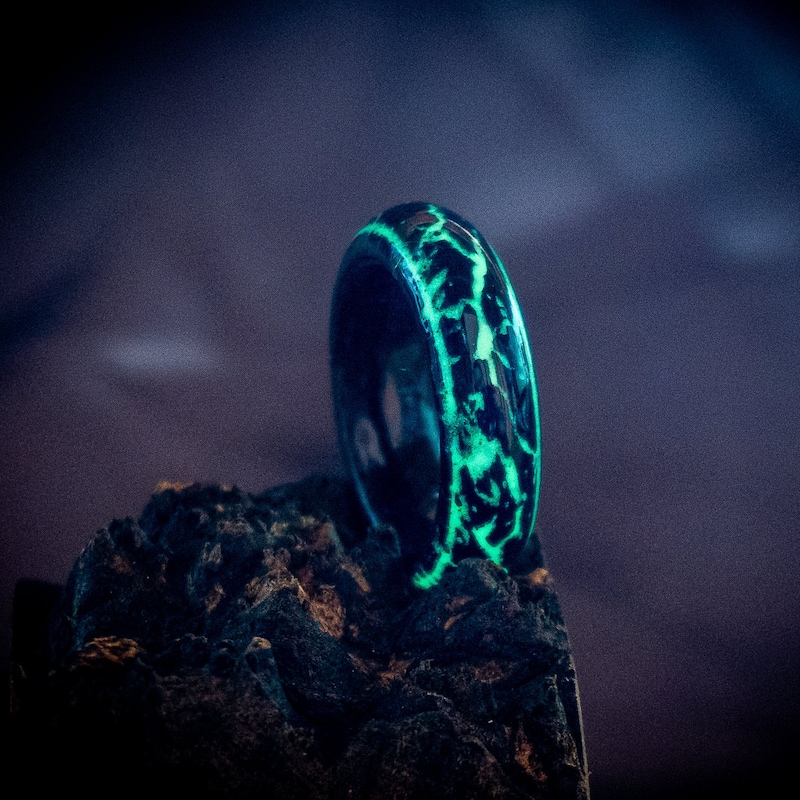 Couples Glowing Rings - Etsy
