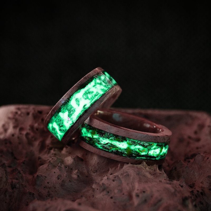 Couples Glowing Rings - Etsy