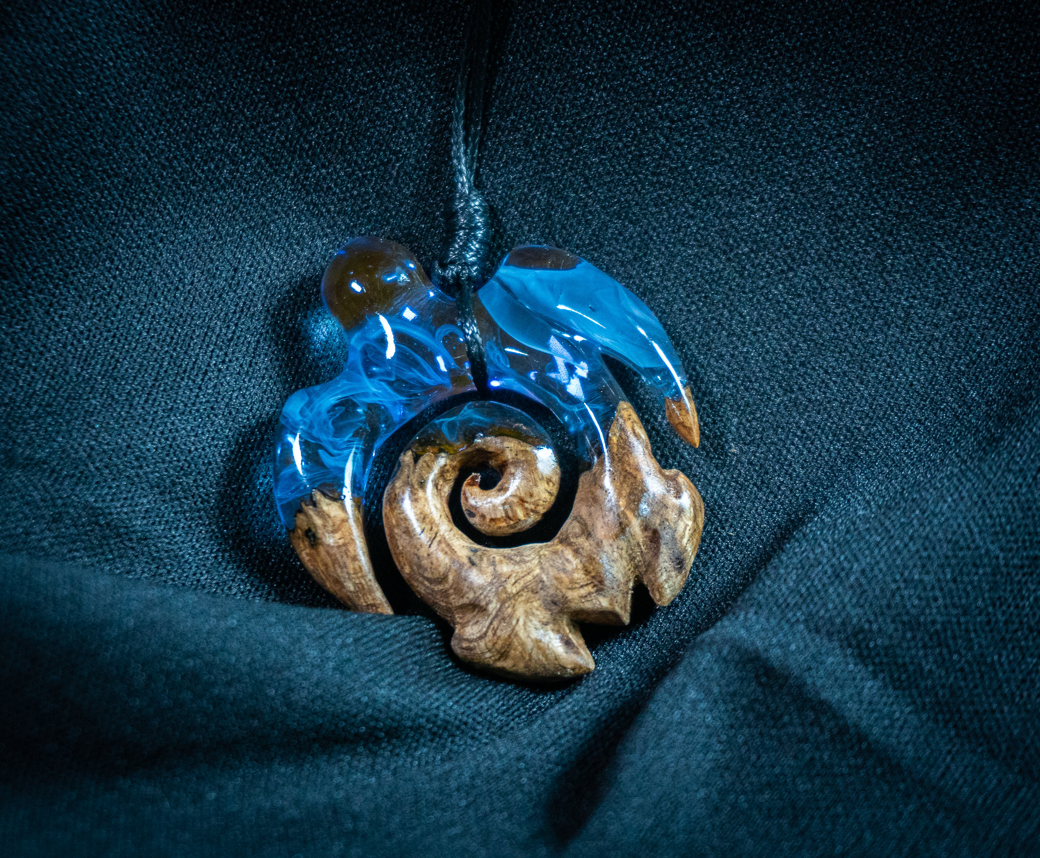 Sea Turtle Necklace, Maori Wood Resin Necklace, Sea Turtle Pendant ...