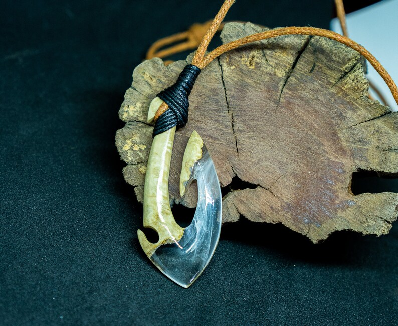 Hei Matau. Maori Fish Hook. Resin Wood necklace. Wood resin. | Etsy