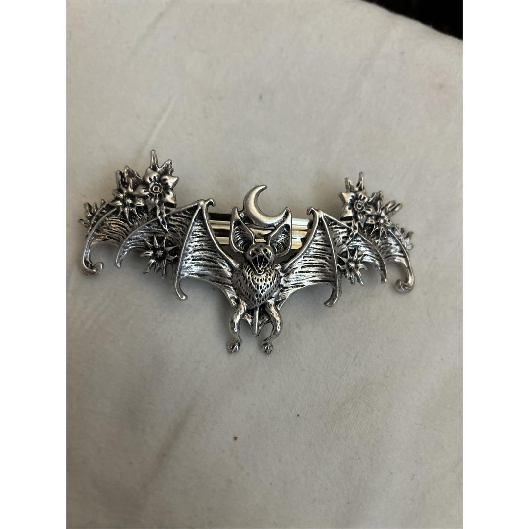 Bat Mythical Under Moon Gothic Emo Metal Hair Pin Hair Clip Floral ...