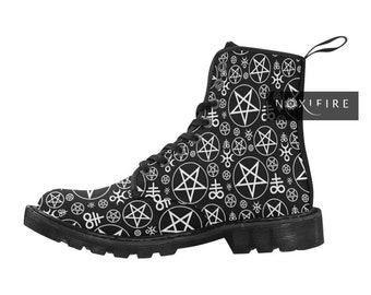 Witchy Boots - Etsy