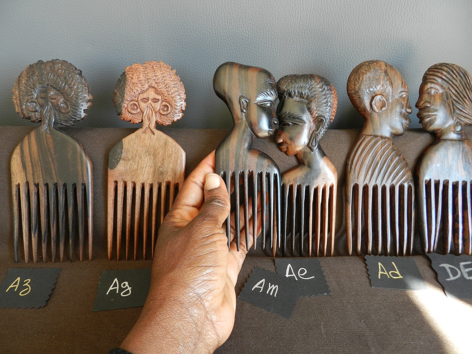 African Comb Sculpture Bust Man Woman Monkey Luxury Ebony - Etsy