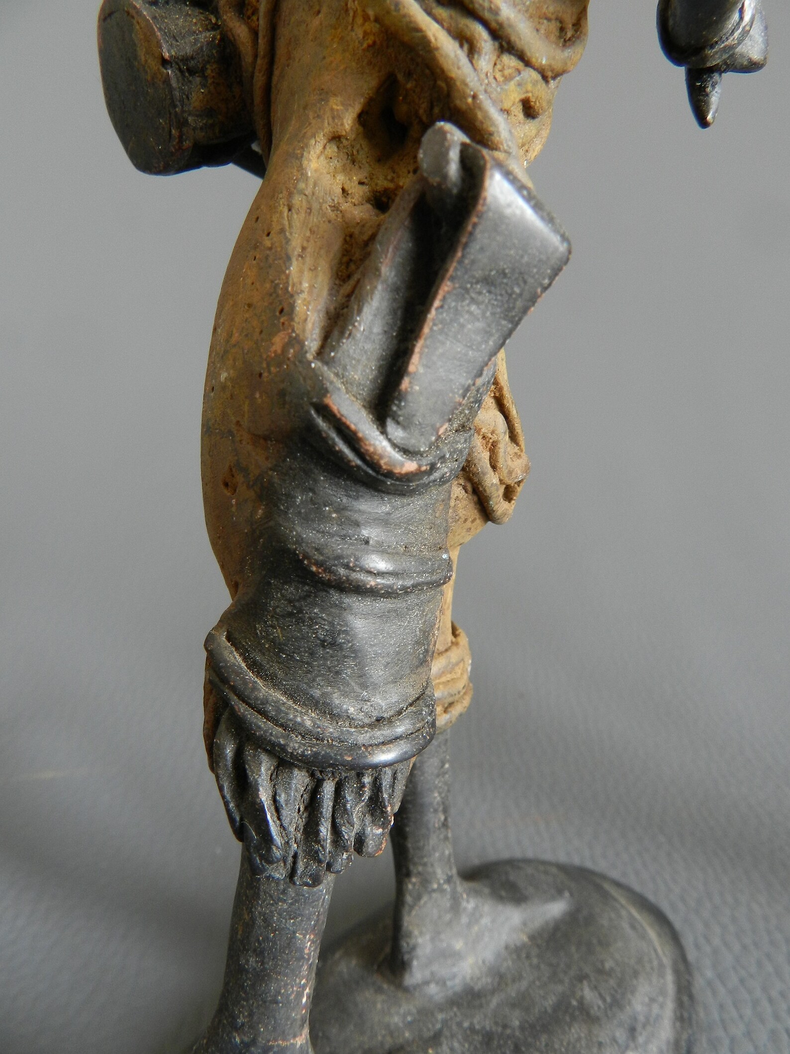 Sculpture Bronze Musicien patine oxydée noir jaune or Peuhl | Etsy