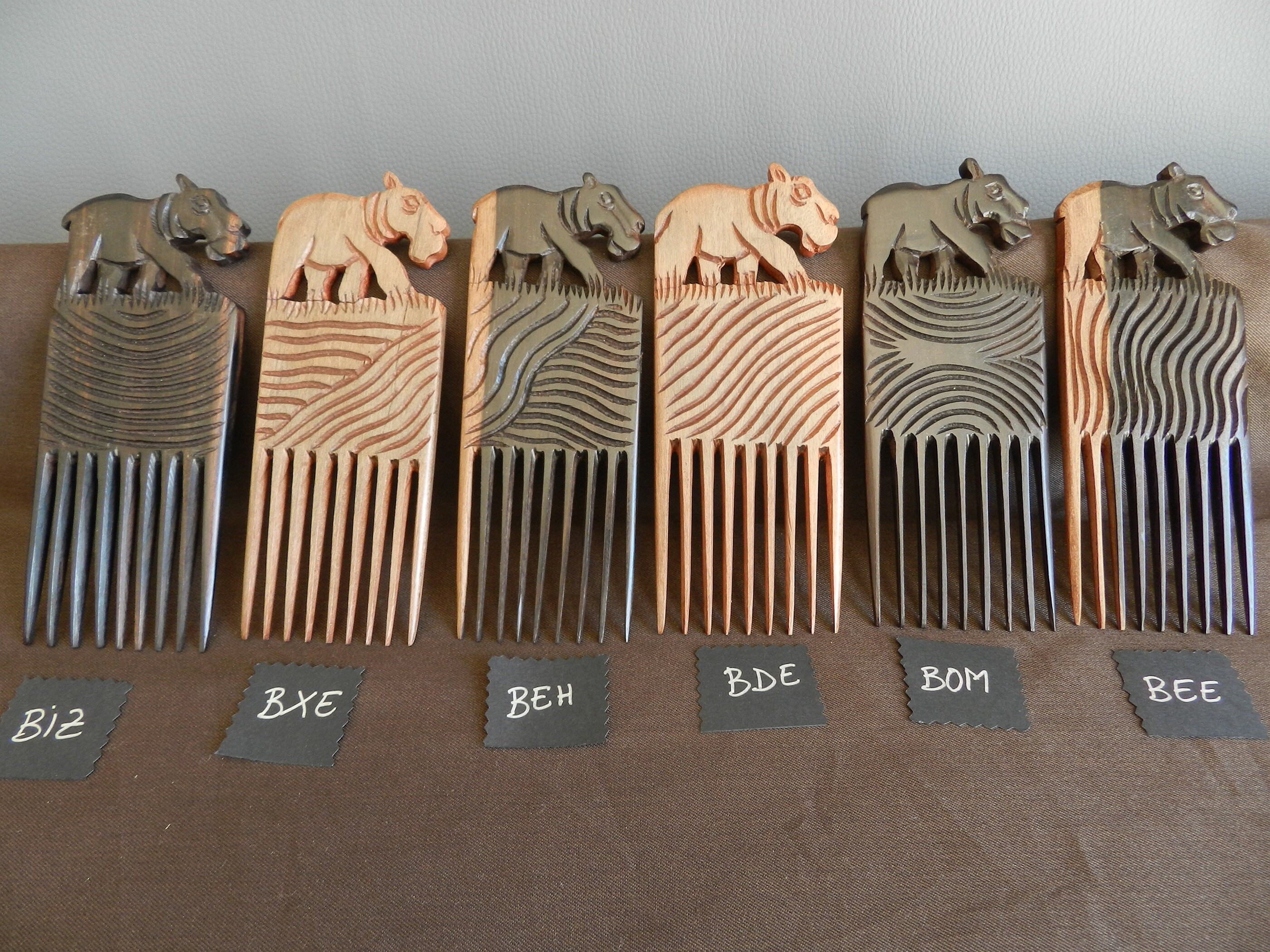 African Lion Hippo Comb in Ebony Wood Chameleon Comb African - Etsy