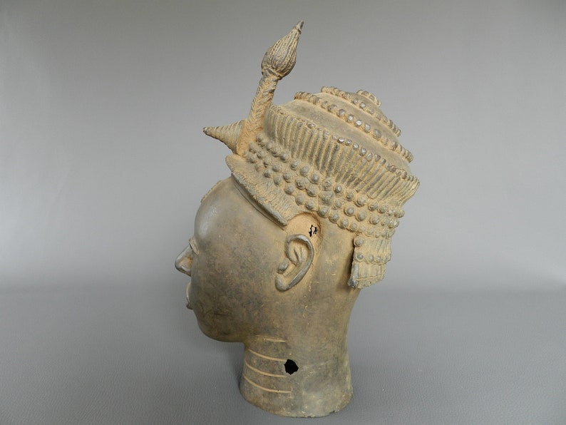 Head Bronze Sculpture Ife Edo, Commemorative Head Bronze Crown and Ita ...
