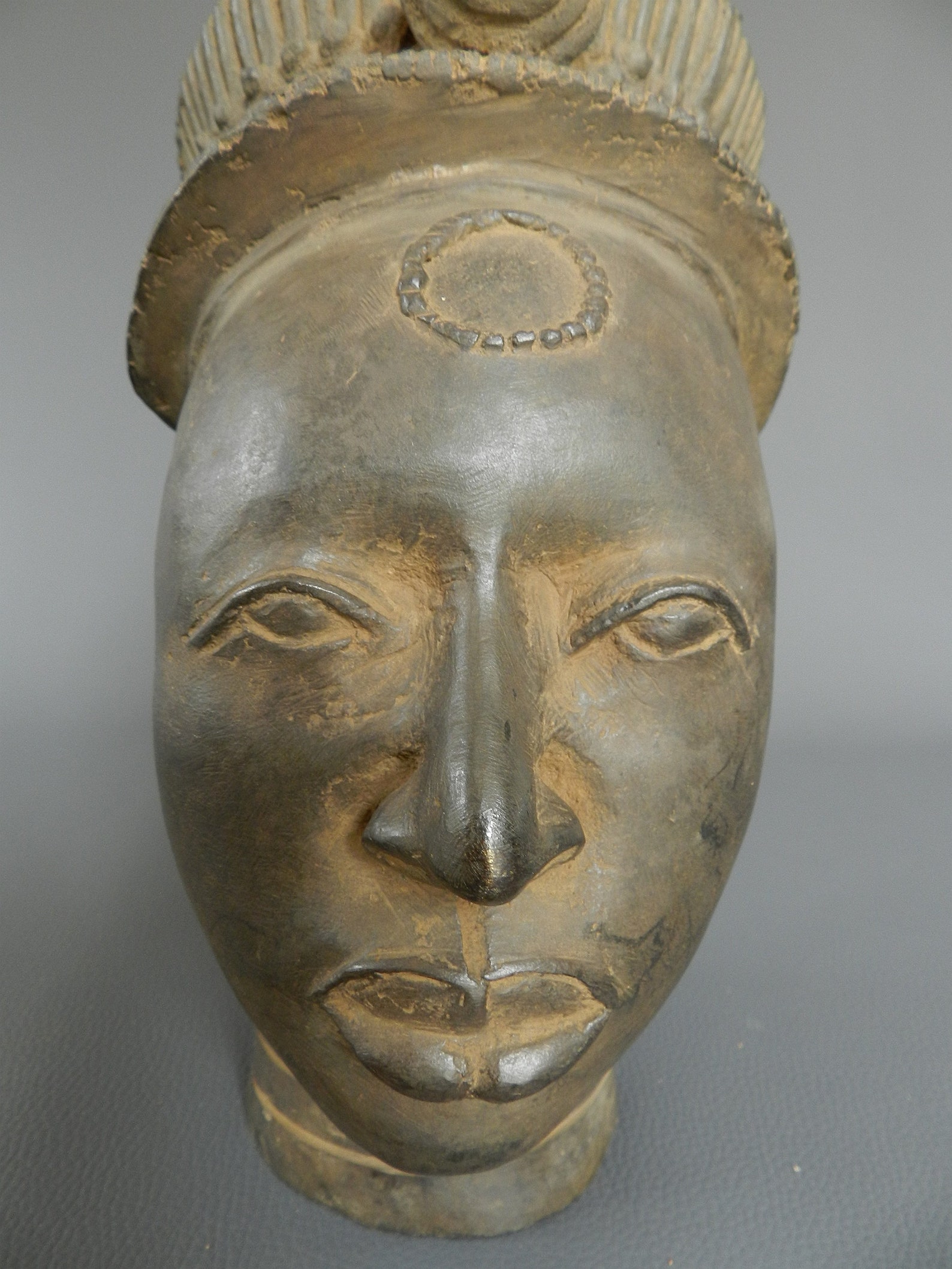 Head Bronze Sculpture Ife Edo, Commemorative Head Bronze Crown and Ita ...