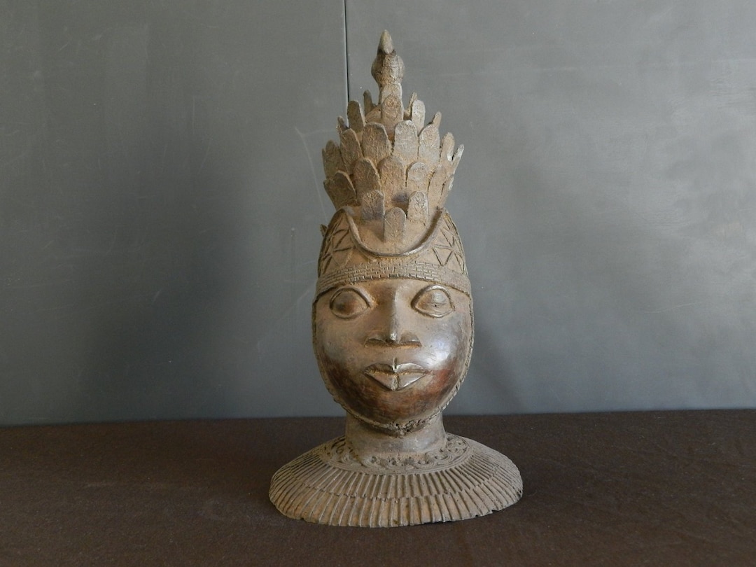 Head Oba Warrior Bronze With Hairstyle Beak Calao Sacred Bird, Nigeria ...