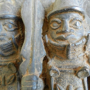 Bronze Plaque Oba Warrior Armor Sword Edo Ife Nigeria, Levant Sword or ...