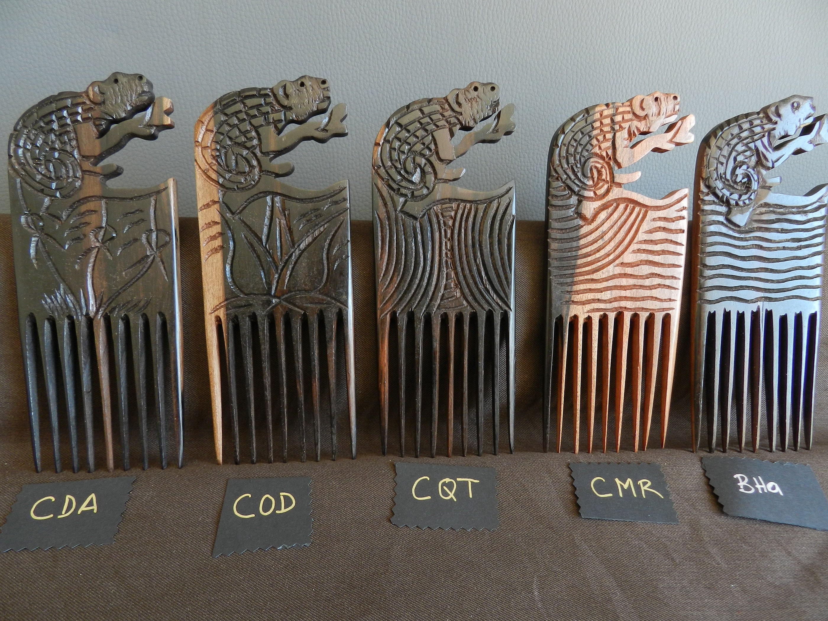 African Lion Hippo Comb in Ebony Wood Chameleon Comb African - Etsy